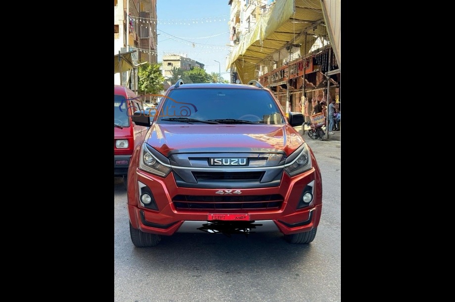 D max Isuzu 2020 Alexandria Red 6825991 - Car for sale : Hatla2ee