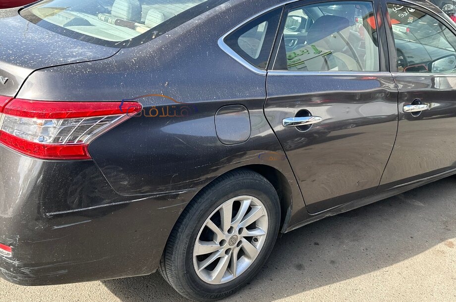 Sentra Nissan 2016 Cairo Gray 6828121 - Car for sale : Hatla2ee