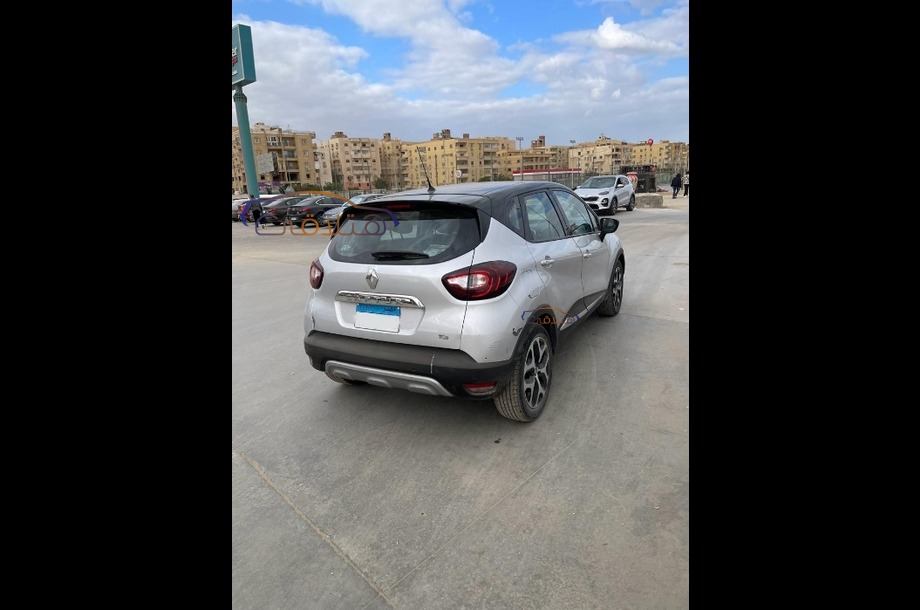 Captur Renault 2019 6 October Silver 6832096 - Car for sale : Hatla2ee