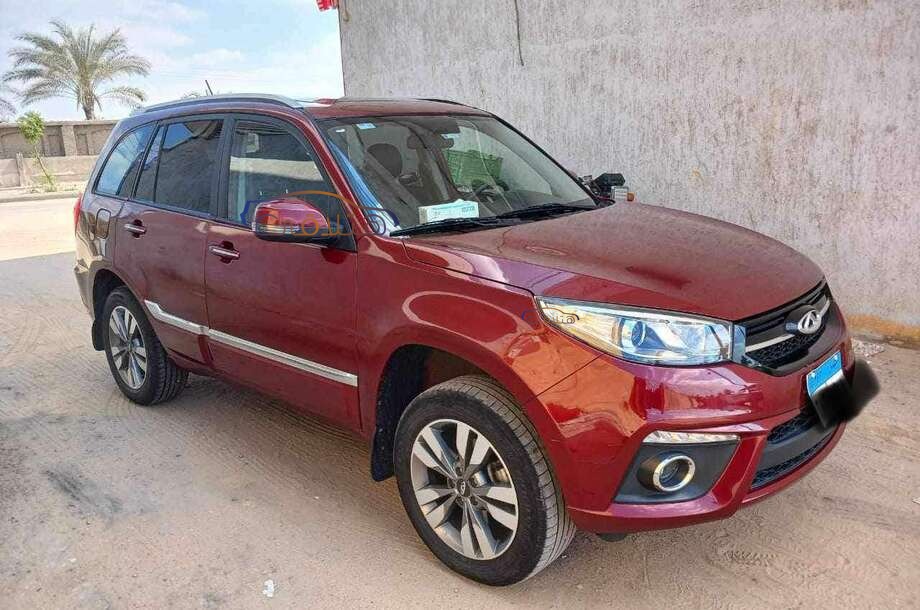 Tiggo 3 Chery 2022 6 October Dark red 6834199 - Car for sale : Hatla2ee
