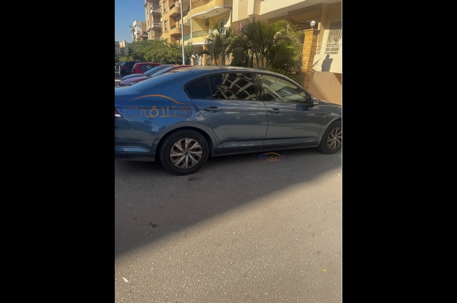 Passat Volkswagen 2019 Tagamo3 - New Cairo Blue 6839465 - Car for sale : Hatla2ee