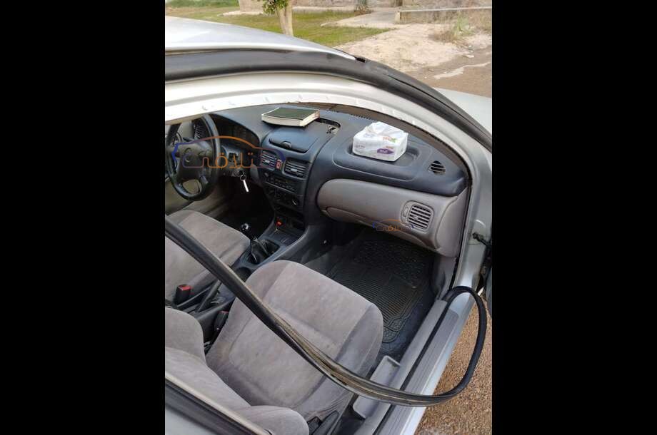 Sunny Nissan 2002 Borg el arab Silver 6841967 - Car for sale : Hatla2ee