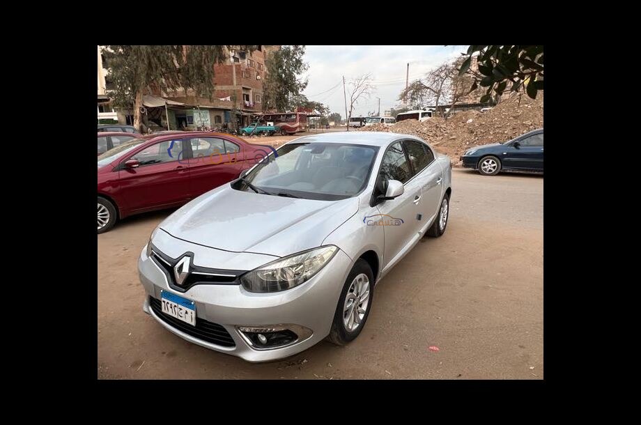 Fluence Renault 2014 Shibin el Kom Silver 6843323 - Car for sale : Hatla2ee