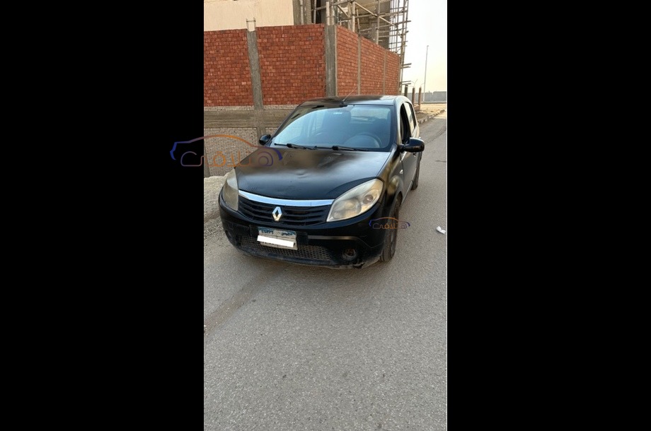 Sandero Renault 2014 Mokattam Black 6844250 - Car for sale : Hatla2ee