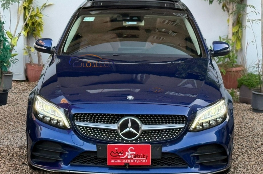 C 200 AMG Mercedes 2020 Heliopolis Blue 6844742 - Car for sale : Hatla2ee