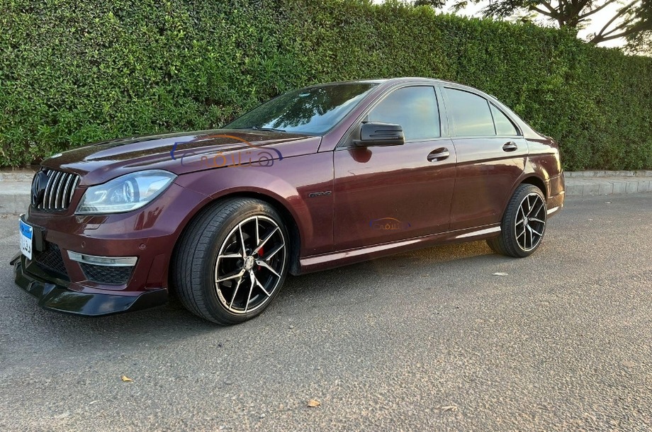 280 Mercedes 2008 Obour City Dark red 6845604 - Car for sale : Hatla2ee