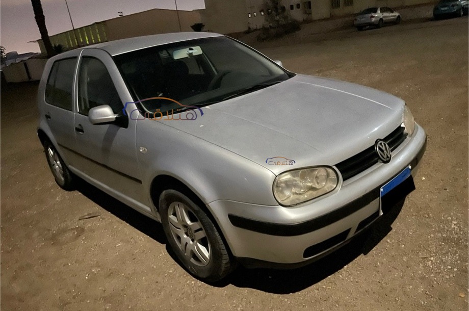 Golf 4 Volkswagen 2002 Heliopolis Silver 6848755 - Car for sale : Hatla2ee