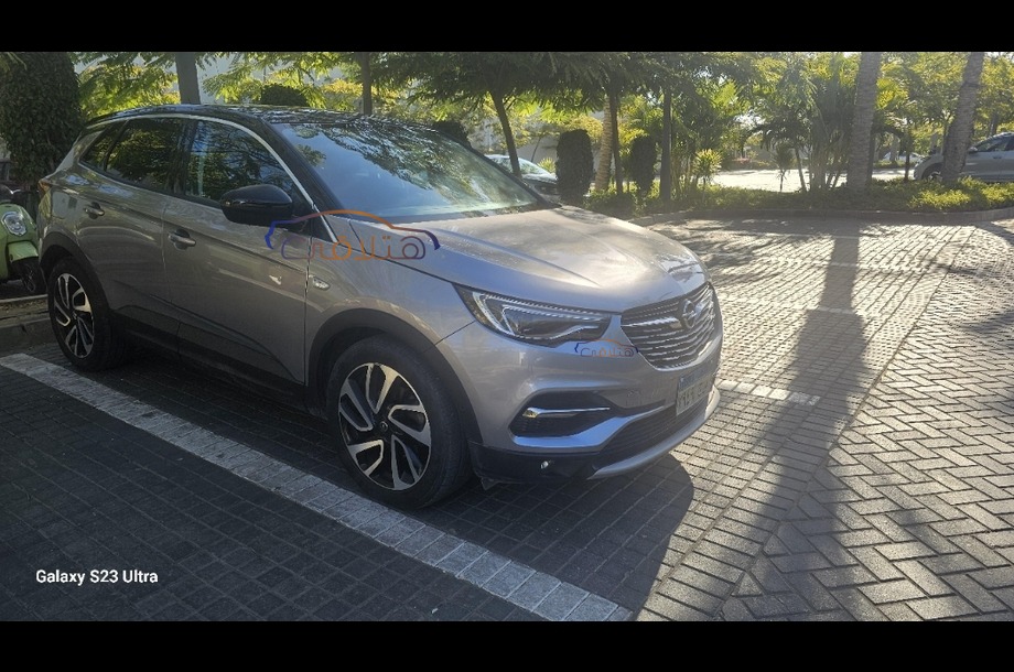 Grandland Opel 2019 6 October Silver 6853528 - Car for sale : Hatla2ee