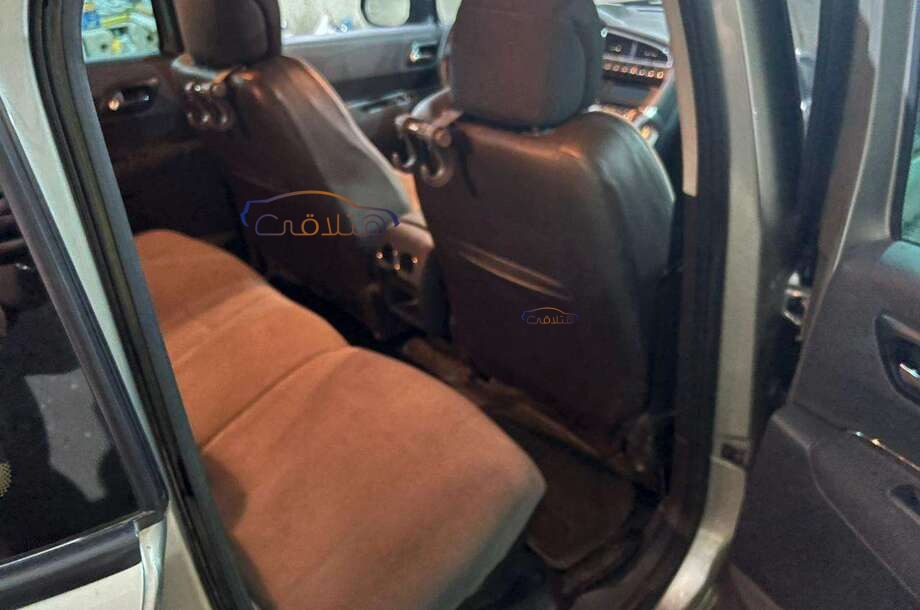 3008 Peugeot 2015 6 October Gold 6854986 - Car for sale : Hatla2ee