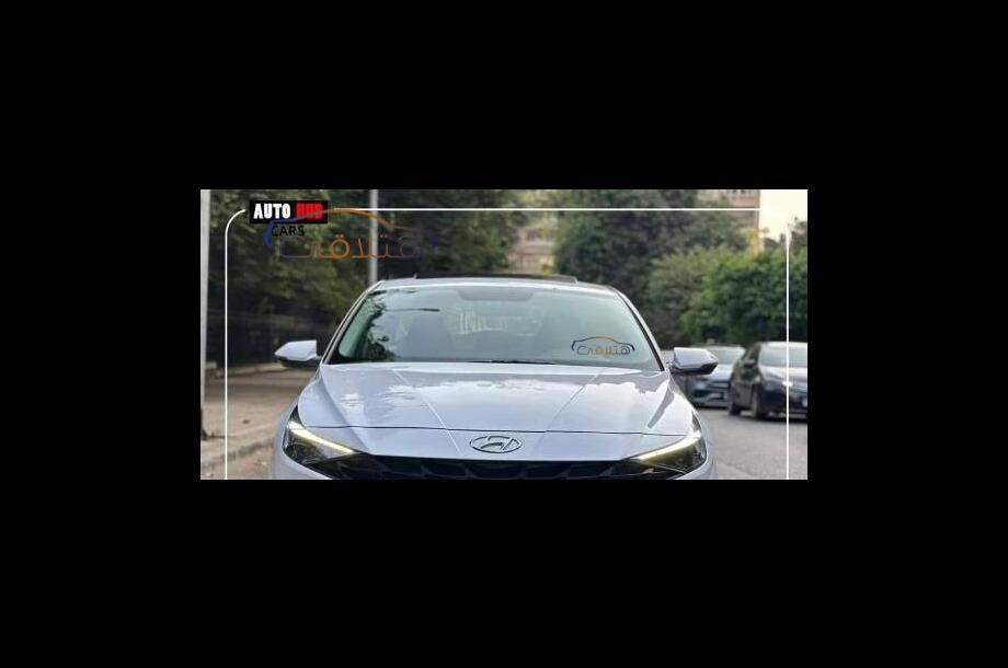 Elantra CN7 Hyundai 2021 Cairo White 6857162 - Car for sale : Hatla2ee
