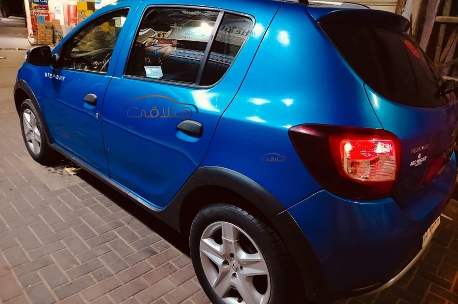 Sandero Step Way Renault 2016 Damietta Blue 6857819 - Car for sale ...