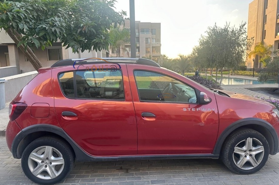 Sandero Step Way Renault 2016 Tagamo3 - New Cairo Red 6859229 - Car for ...