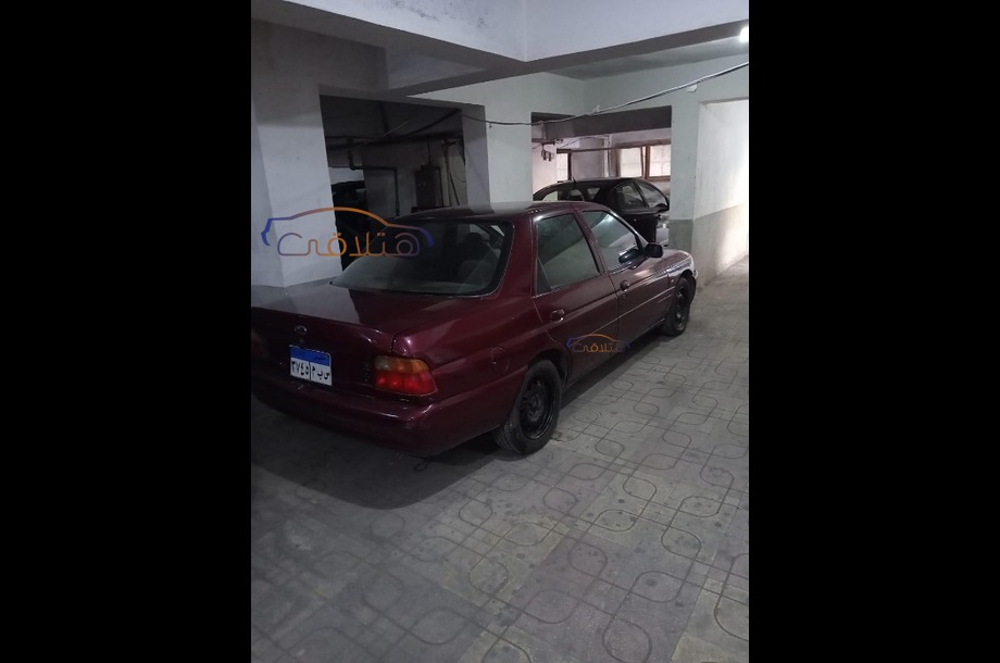 Escort Ford 1999 Alexandria Dark red 6862229 - Car for sale : Hatla2ee