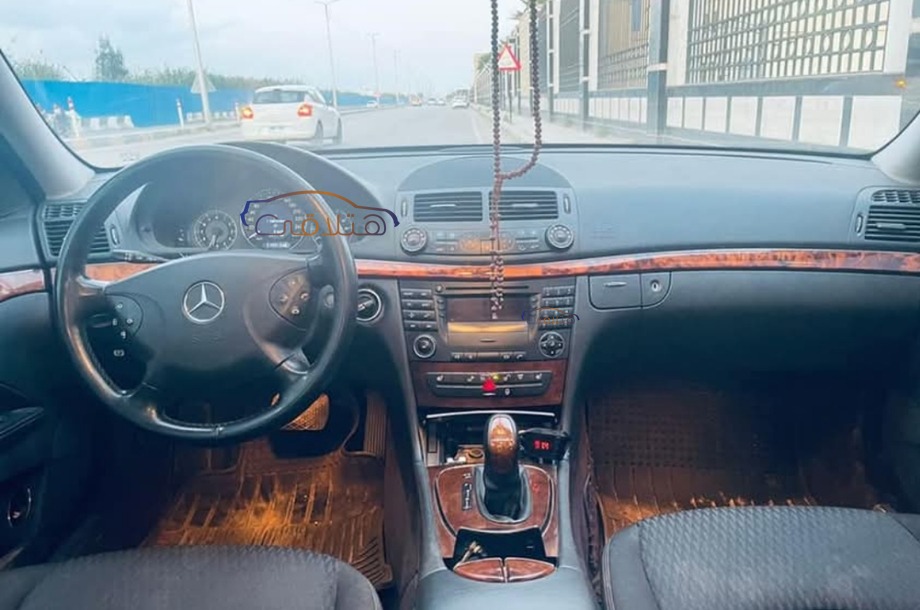200 Mercedes 2005 Kafr el-Sheikh Gold 6864952 - Car for sale : Hatla2ee