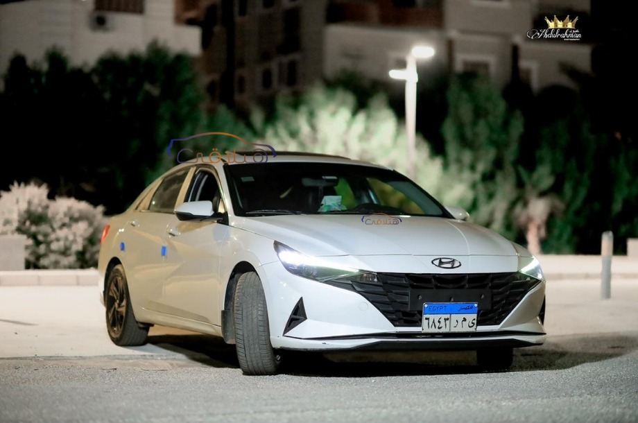 Elantra CN7 Hyundai 2021 Asyut White 6865540 - Car for sale : Hatla2ee