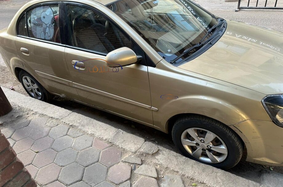 Rio Kia 2011 Sheraton Gold 6868468 - Car for sale : Hatla2ee
