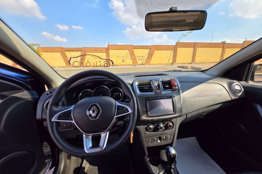 Sandero Step Way Renault 2019 Sheikh Zayed City Dark blue 6869473 - Car ...