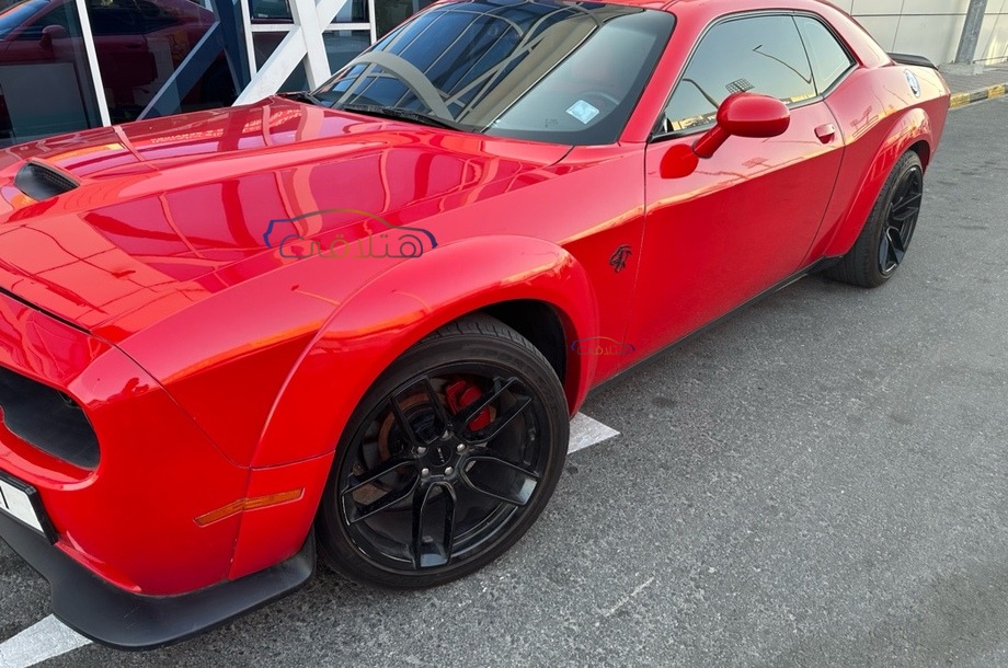 Challenger Dodge 2019 Dubai Red 6870265 - Car for sale : Hatla2ee