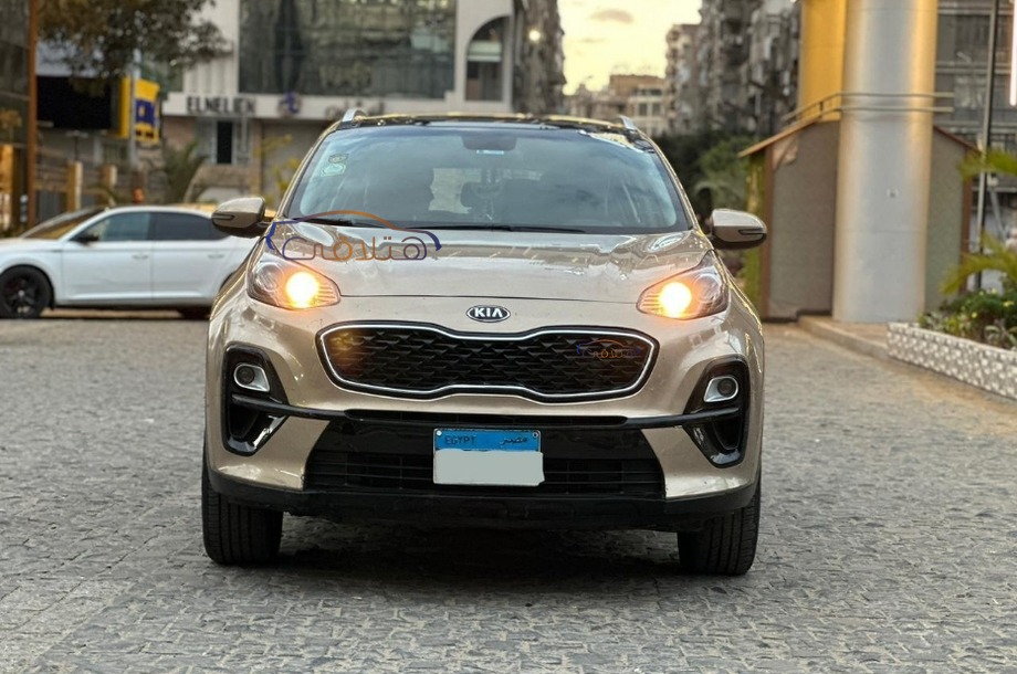 Sportage Kia 2020 Heliopolis Gold 6870514 - Car for sale : Hatla2ee