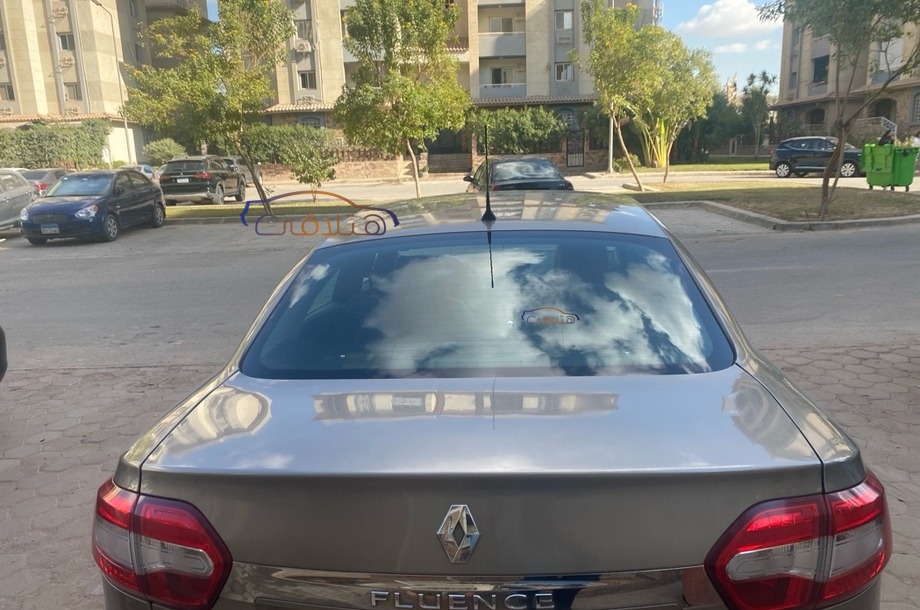 Fluence Renault 2017 Maadi Champagne 6870920 - Car for sale : Hatla2ee