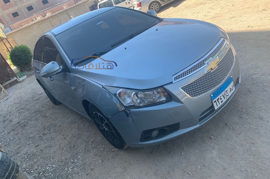Cruze Chevrolet 2010 Suez Cyan 6872781 - Car for sale : Hatla2ee
