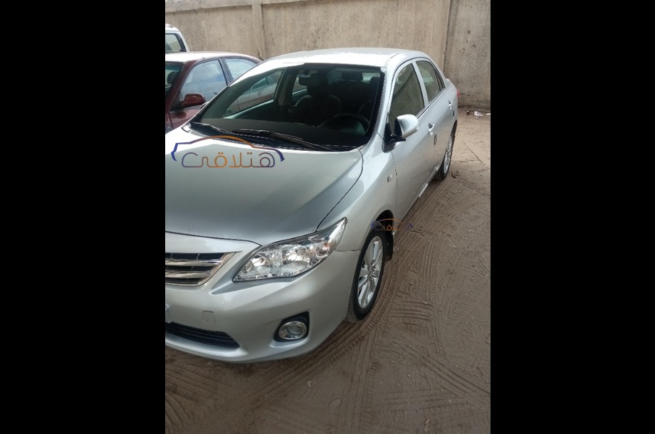 Corolla Toyota 2009 Tanta Silver 6873347 - Car for sale : Hatla2ee