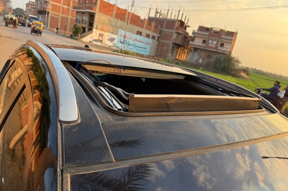 IX 35 Hyundai 2015 Heliopolis Black 6878356 - Car for sale : Hatla2ee