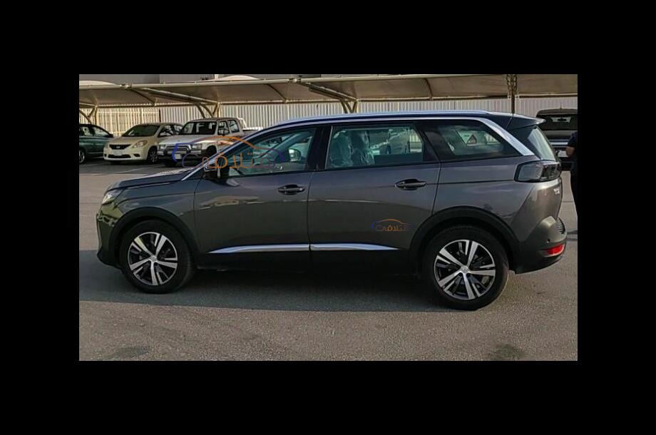 5008 Peugeot 2022 Tagamo3 - New Cairo Dark grey 6878575 - Car for sale : Hatla2ee