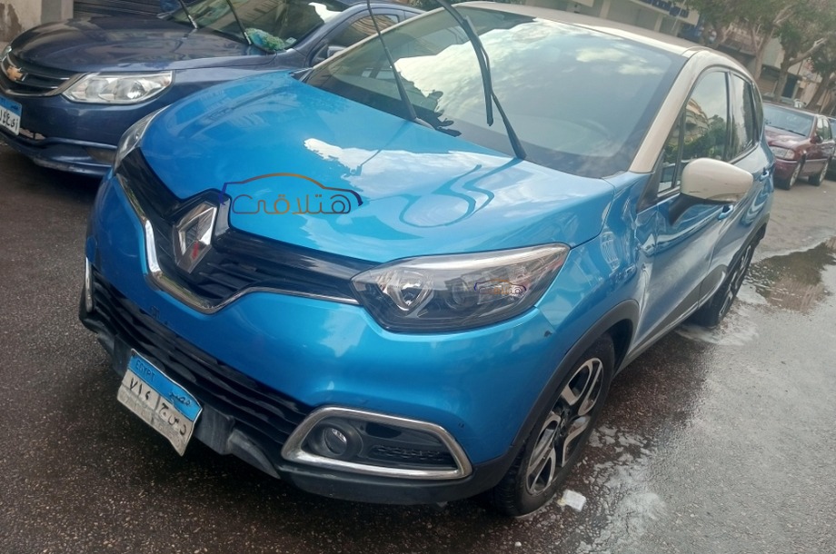 Captur Renault 2017 Cairo Blue 6879304 - Car for sale : Hatla2ee