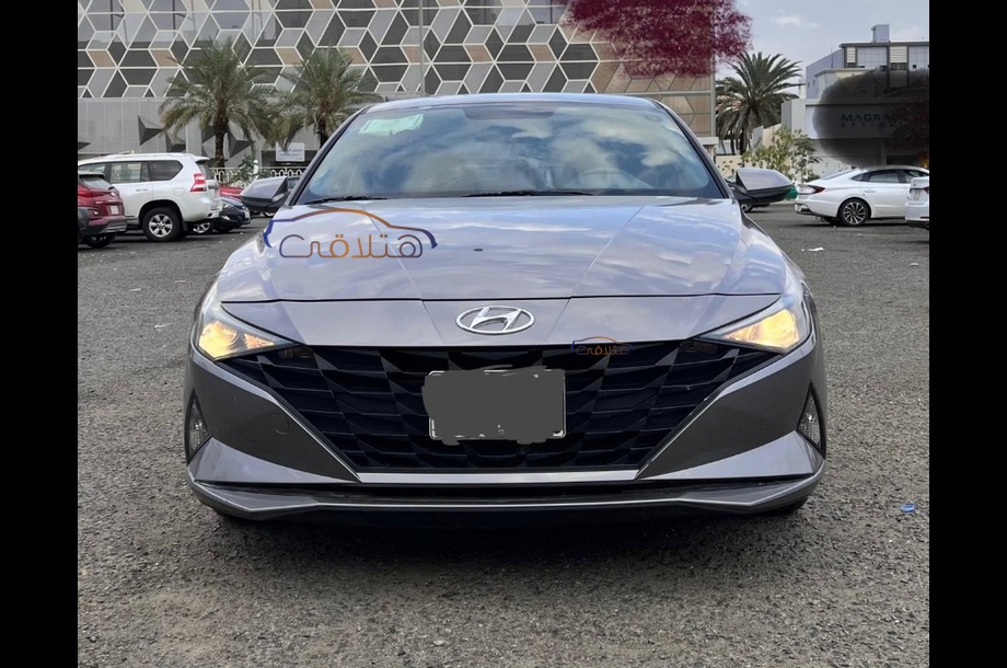 Elantra CN7 Hyundai 2023 Jeddah Silver 6879905 - Car for sale : Hatla2ee