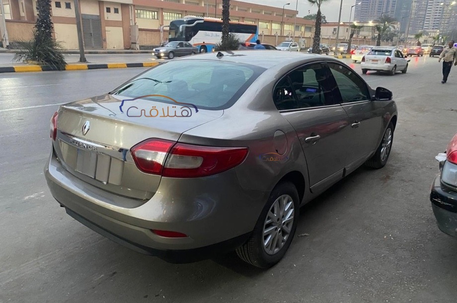 Fluence Renault 2016 Giza Champagne 6881980 - Car for sale : Hatla2ee