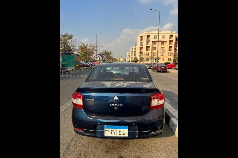 Logan Renault 2016 6 October Dark blue 6882557 - Car for sale : Hatla2ee