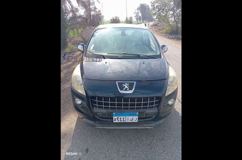 3008 Peugeot 2011 Dyarb Negm Dark blue 6883621 - Car for sale : Hatla2ee