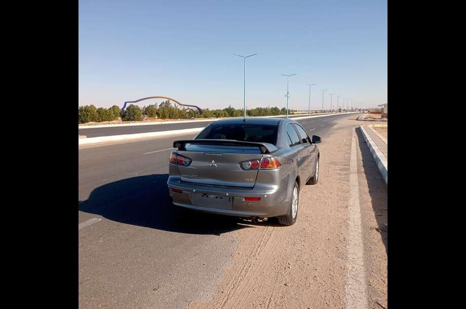 Lancer EX Shark Mitsubishi 2018 Giza Silver 6884504 - Car for sale ...