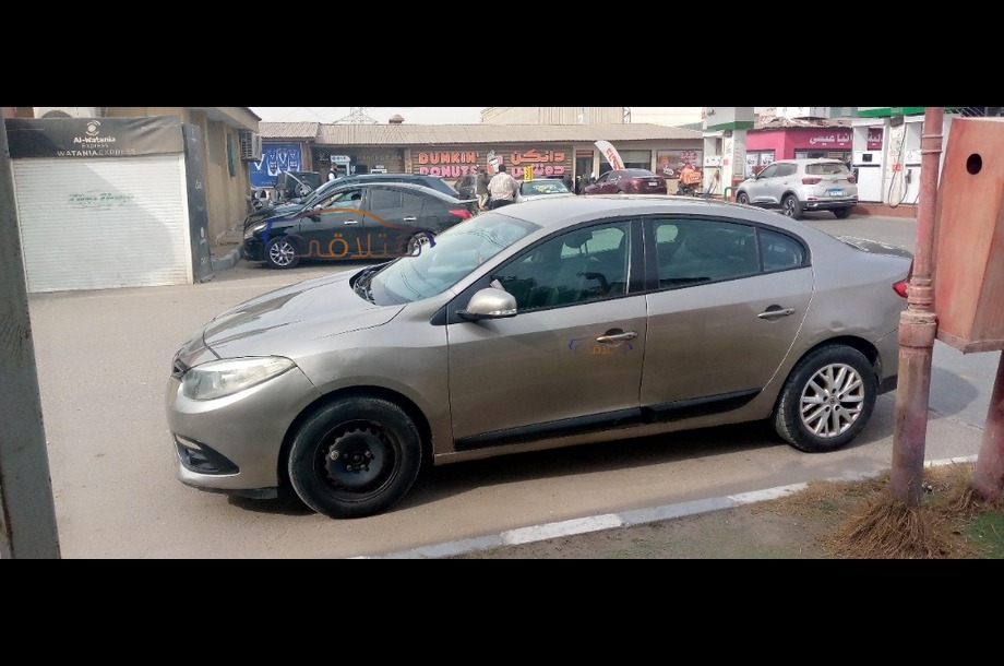 Fluence Renault 2017 Cairo Bronze 6885421 - Car for sale : Hatla2ee