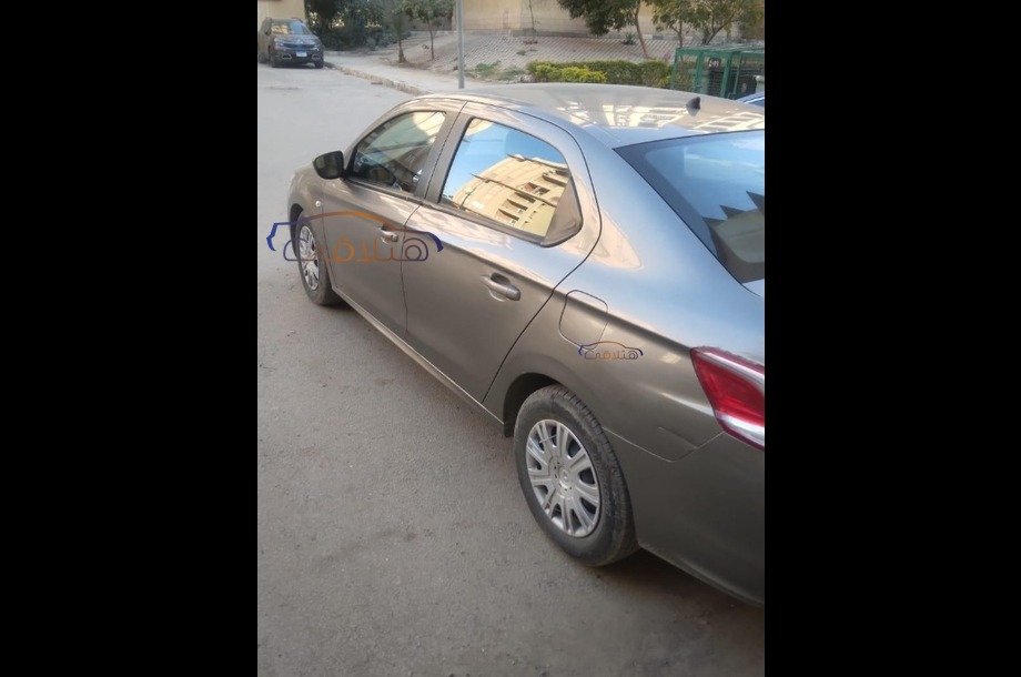 301 Peugeot 2015 Nasr city Bronze 6885888 - Car for sale : Hatla2ee