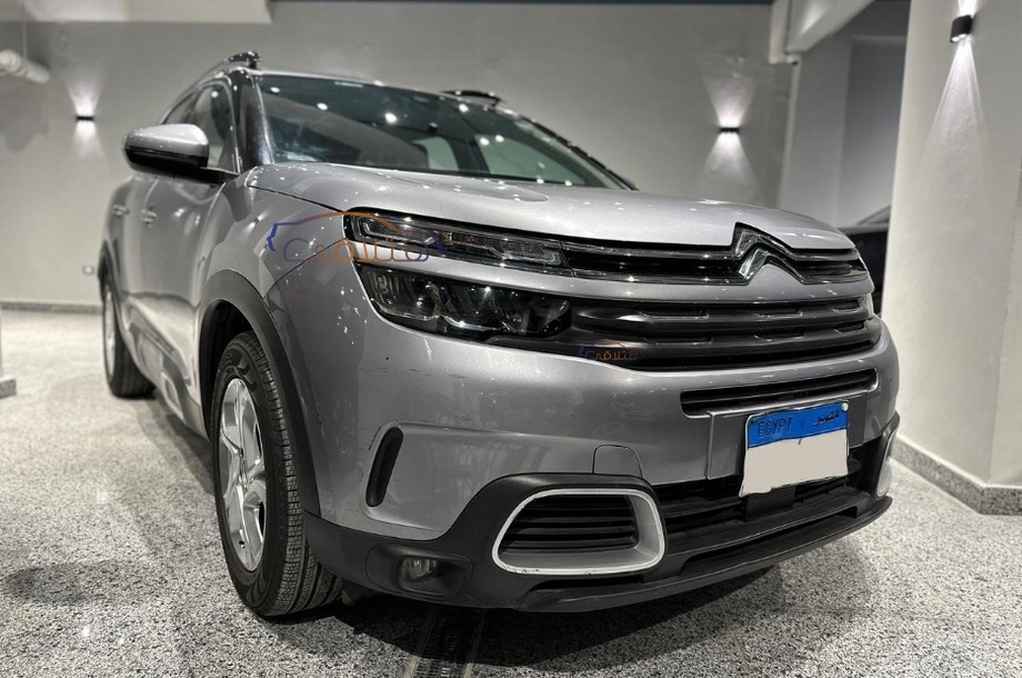 C5 Aircross Citroën Heliopolis Silver 6887307 - Car for sale : Hatla2ee