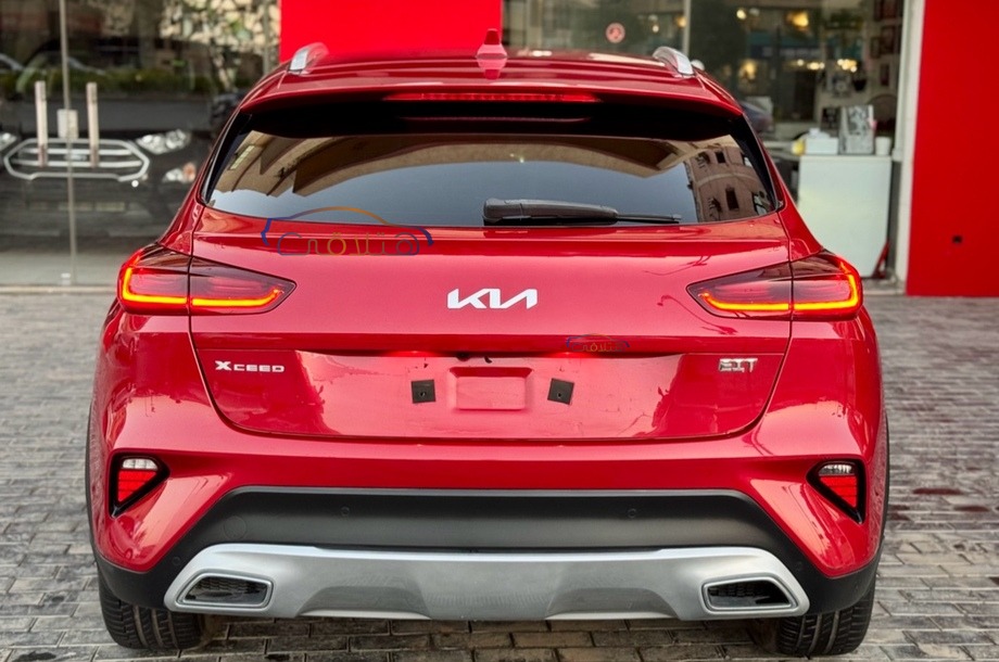 Xceed Kia 2022 6 October Red 6887570 - Car for sale : Hatla2ee