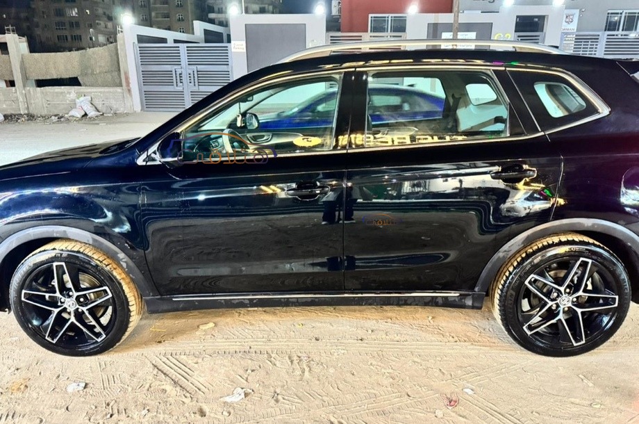 RX5 Plus MG 2024 6 October Black 6887804 - Car for sale : Hatla2ee