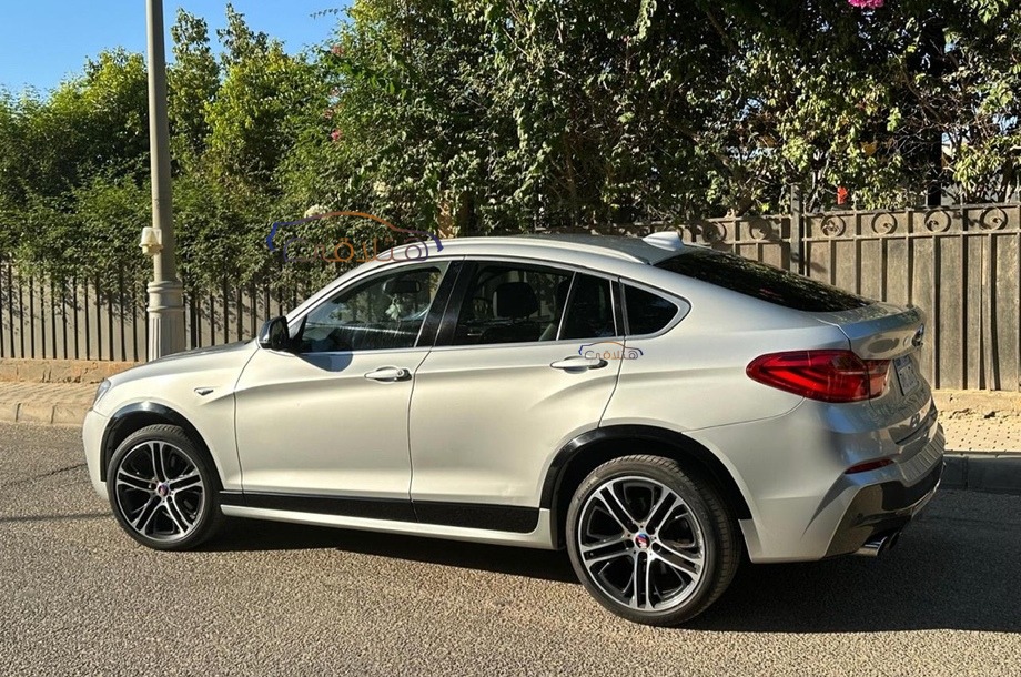 X4 BMW 2017 Tagamo3 - New Cairo Silver 6888073 - Car for sale : Hatla2ee