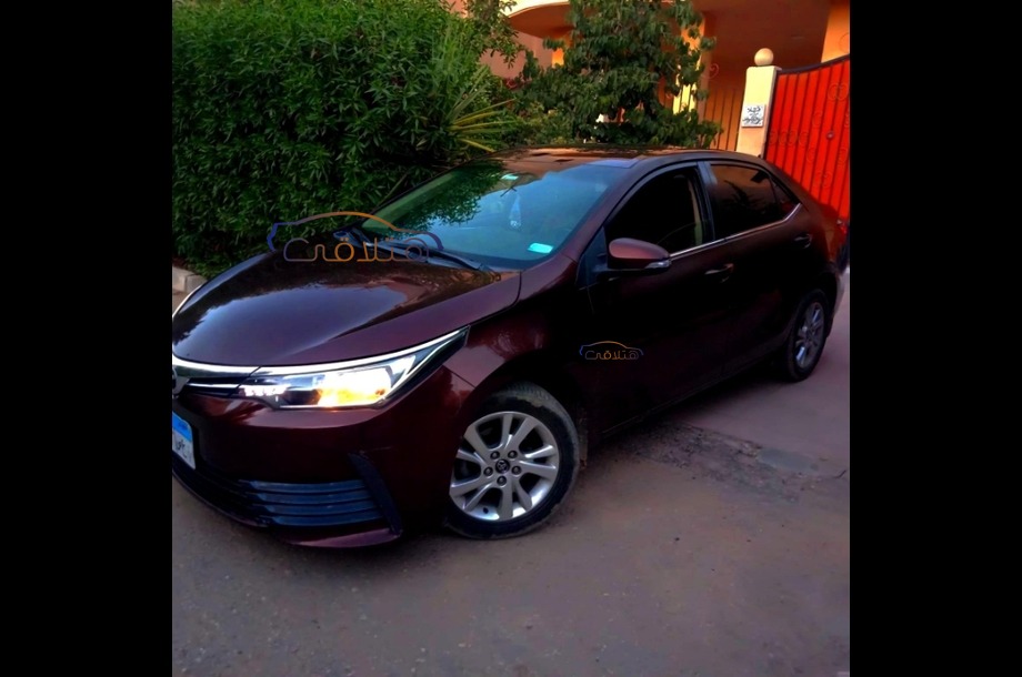 Corolla Toyota 2017 Badr City Mocha 6888382 - Car for sale : Hatla2ee