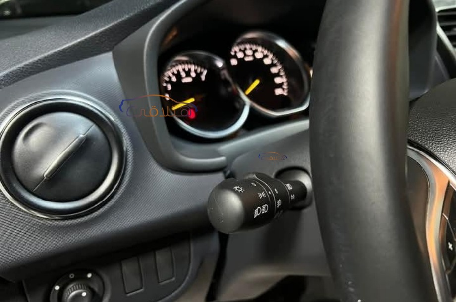 Sandero Step Way Renault 2021 Cairo Black 6888574 - Car for sale : Hatla2ee