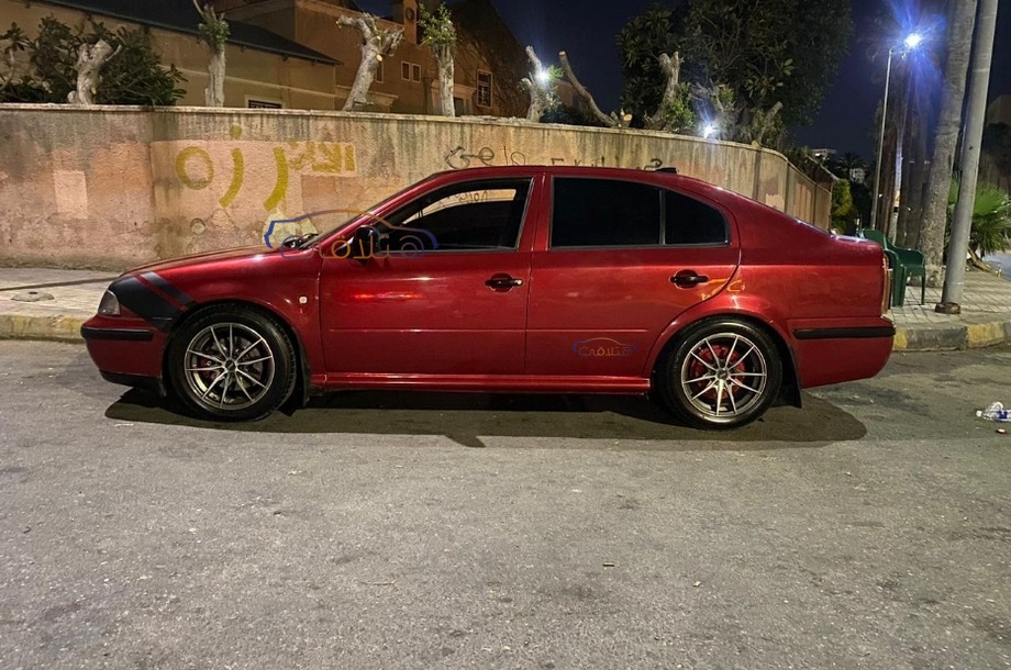 Octavia A4 Skoda 1997 Alexandria Dark red 6889425 - Car for sale : Hatla2ee