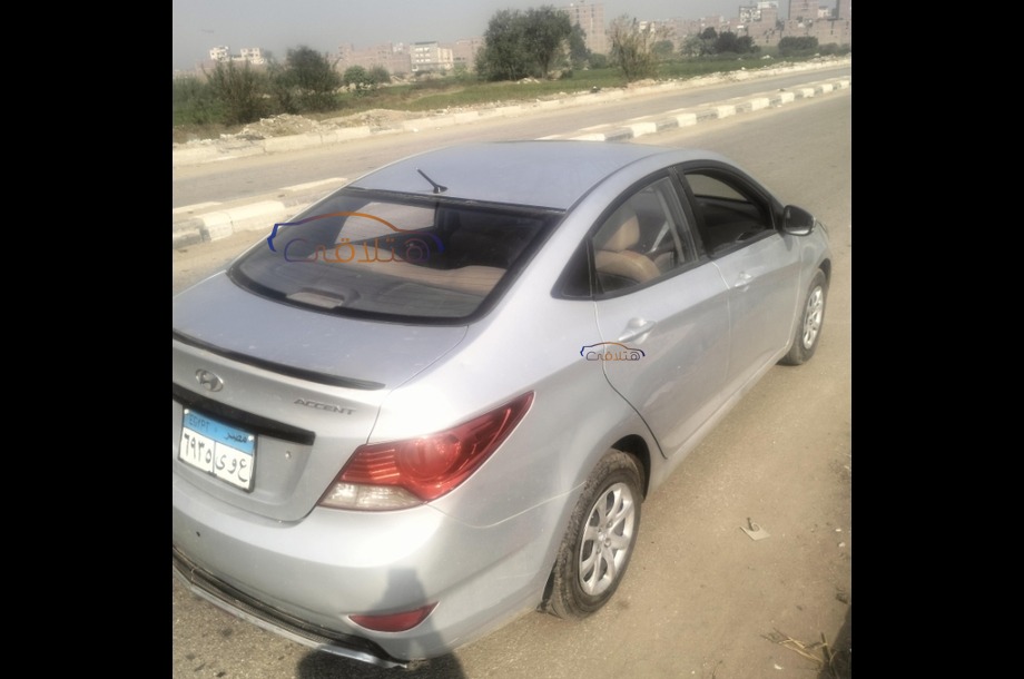 Accent RB Hyundai 2015 Tanta Silver 6891551 - Car for sale : Hatla2ee