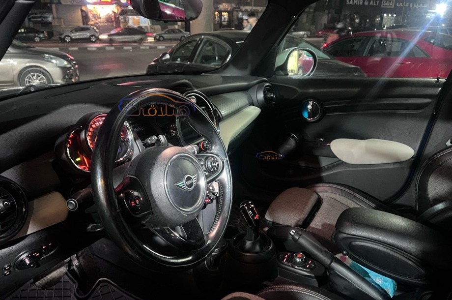 Cooper Mini 2019 Cairo Dark blue 6891710 - Car for sale : Hatla2ee