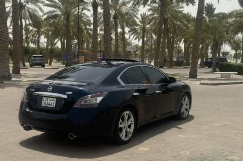 Maxima Nissan Full option Kuwait City Dark blue 6892372 - Car for sale ...