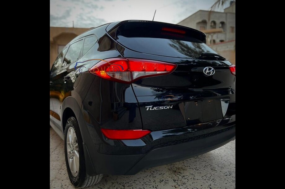 Tucson GDI Hyundai 2017 Heliopolis Black 6892961 - Car for sale : Hatla2ee