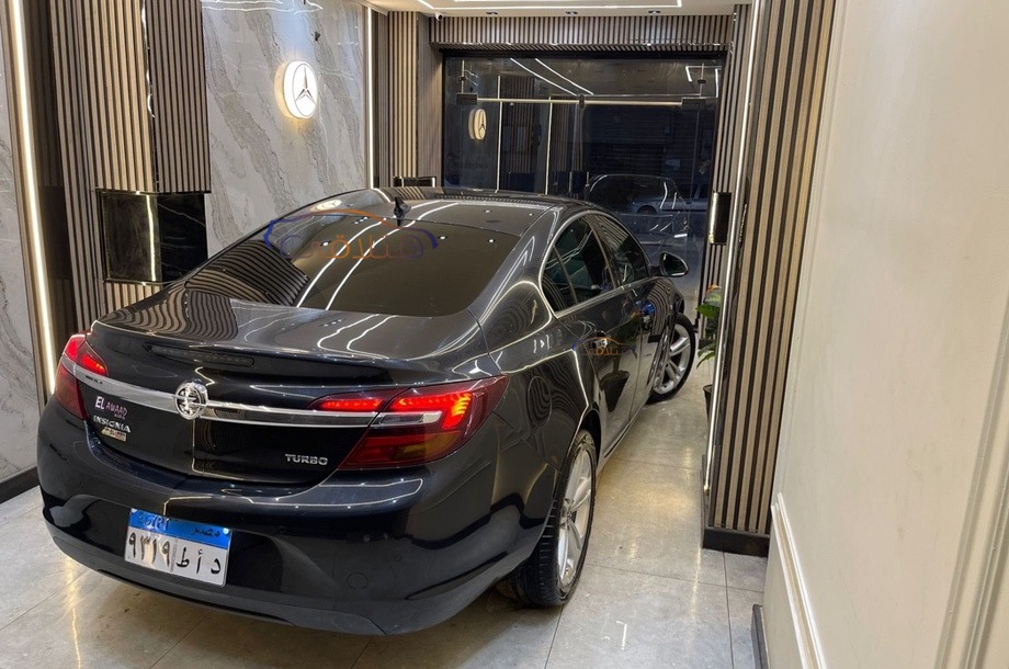 Insignia Opel 2015 Mansoura Black 6894191 - Car for sale : Hatla2ee