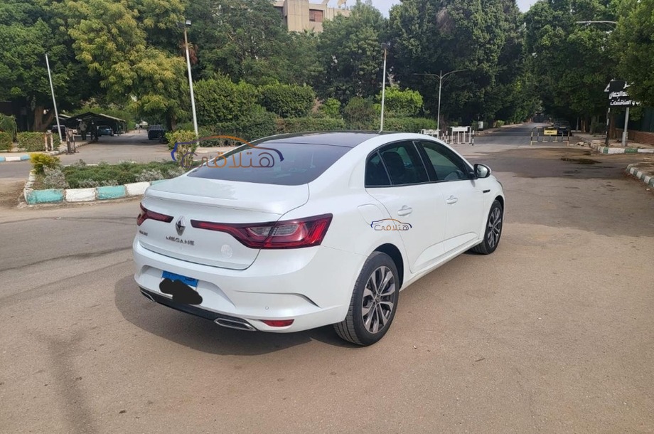 Megane Renault 2022 Asyut White 6895135 - Car for sale : Hatla2ee