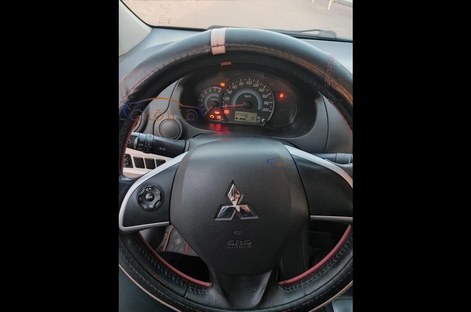 Attrage Mitsubishi 2015 Ismailia Red 6896338 - Car for sale : Hatla2ee